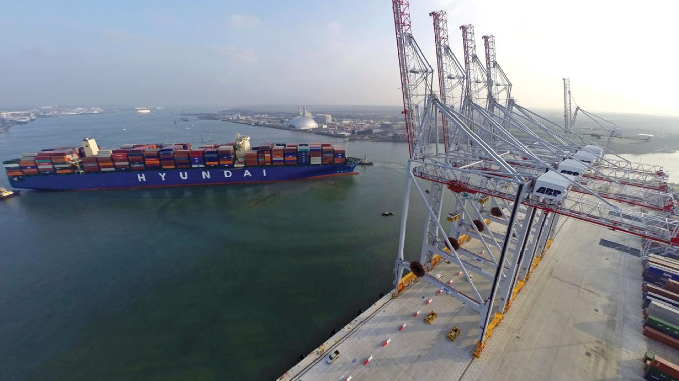 DP World Southampton expands terminal to handle mega-ships | Freight News