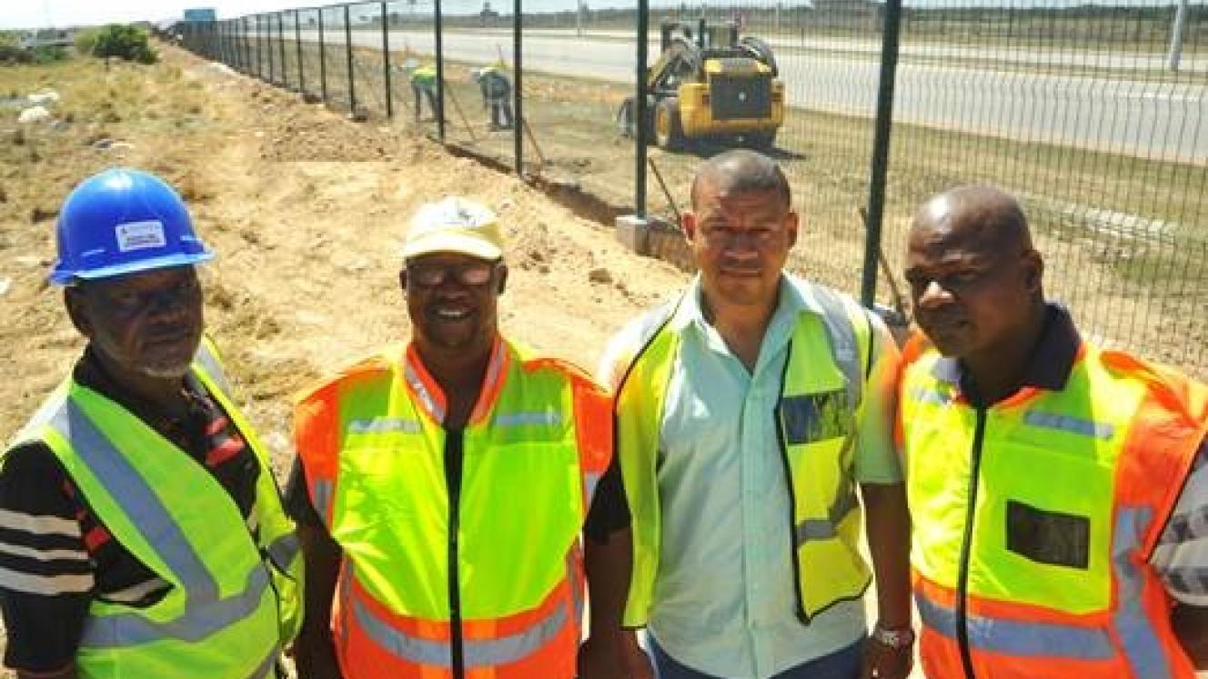 SMMEs to start work on R5m customs fencing in Eastern Cape | Freight News
